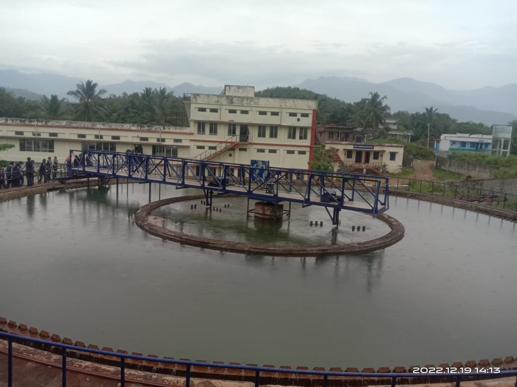 First-Year Departments Embark on Educational Industrial Visits ...